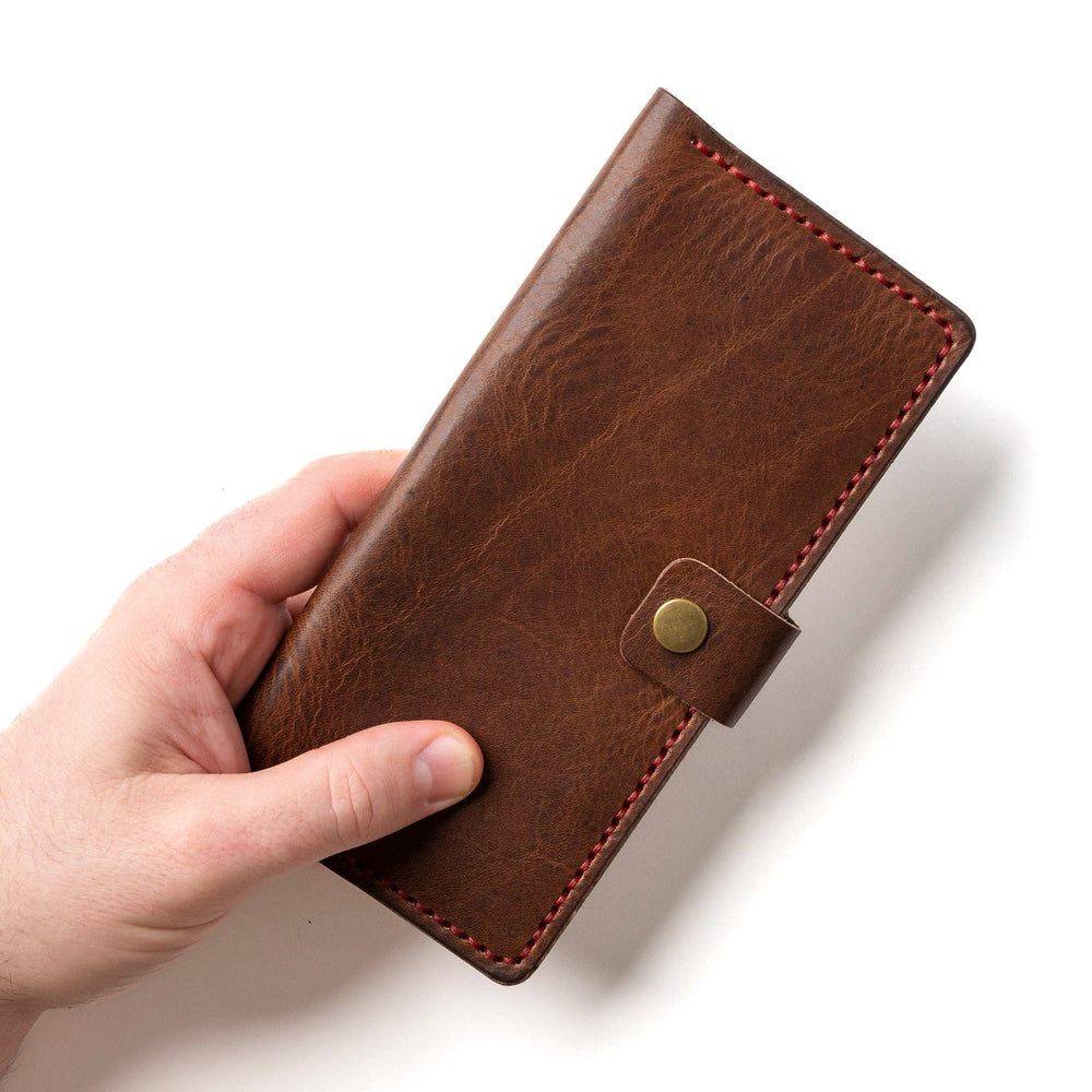 Leather Checkbook Wallet: Elegance Meets Functionality - English Tan ...